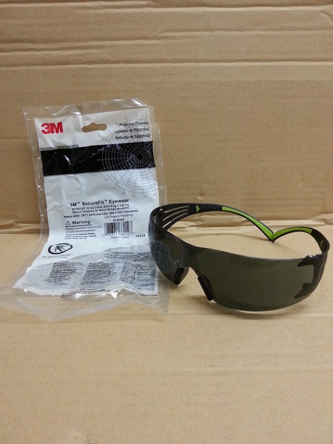 3M SF402AF gray eyewear 黑鏡-Product - Hung Thai Trading (HK) Limited