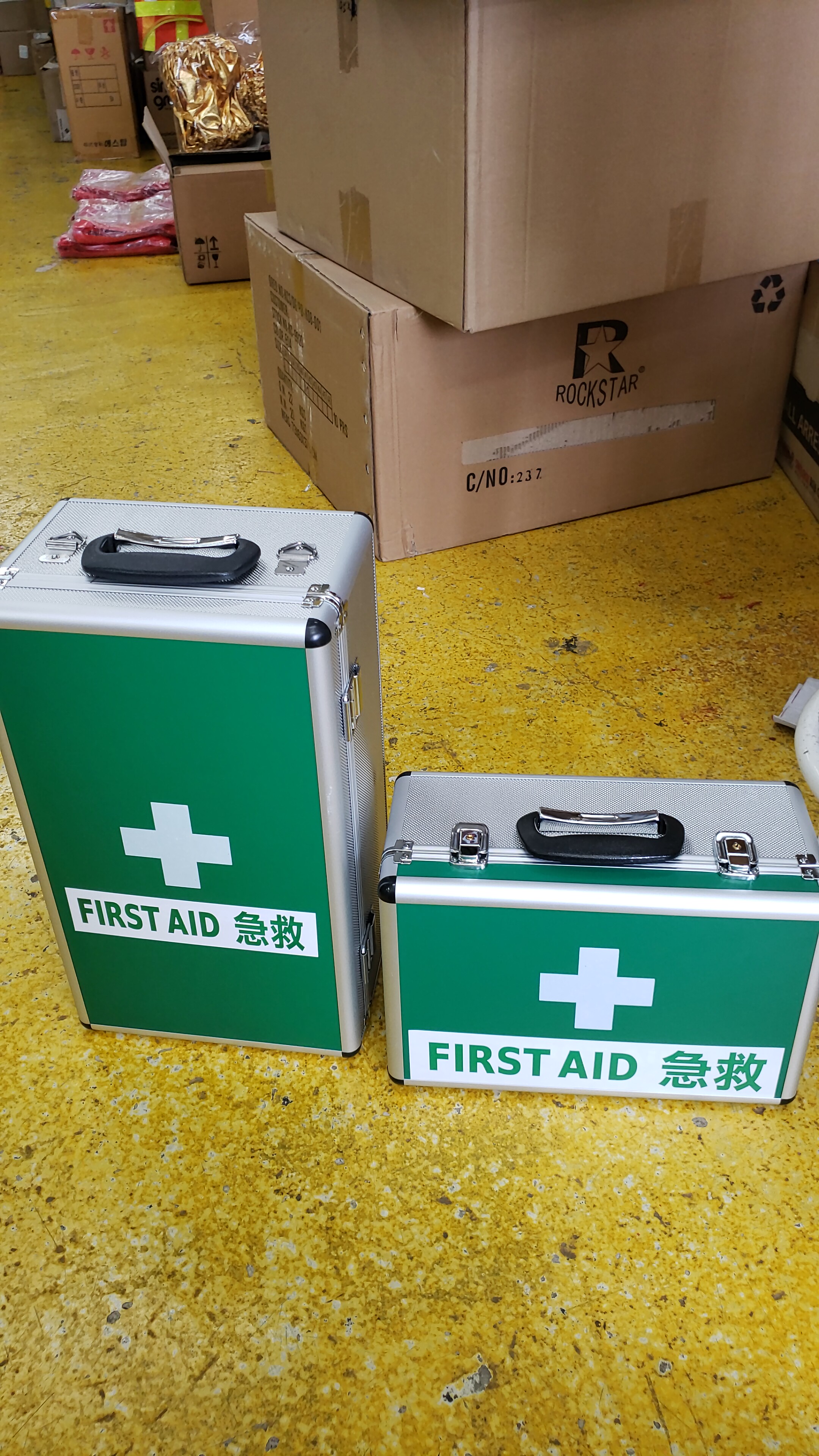 Portable aluminum first aid kit 手提鋁藥箱-Product - Hung Thai Trading (HK ...